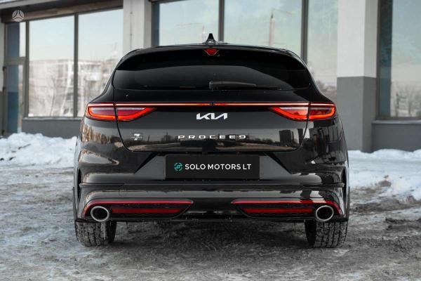 Melns Kia ProCeed 2023 Viļņa, ar dzinēja tilpumu 1.59 L un nobraukumu 12 tūkst. km par 22450 €, foto 4 vietnē AUTOMOTO.COM.LV