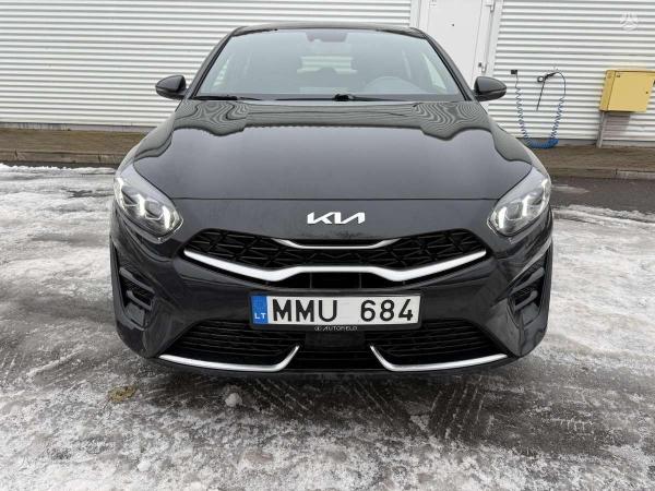 Melns Kia ProCeed 2023 Viļņa, ar dzinēja tilpumu 1.48 L un nobraukumu 74 tūkst. km par 19950 €, foto 2 vietnē AUTOMOTO.COM.LV