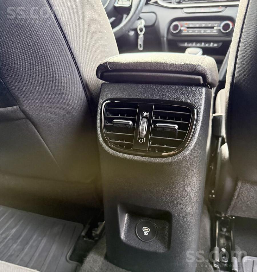 Melns Kia ProCeed 2023 Jelgava, ar dzinēja tilpumu 1.60 L un nobraukumu 62 tūkst. km par 20499 €, foto 10 vietnē AUTOMOTO.COM.LV