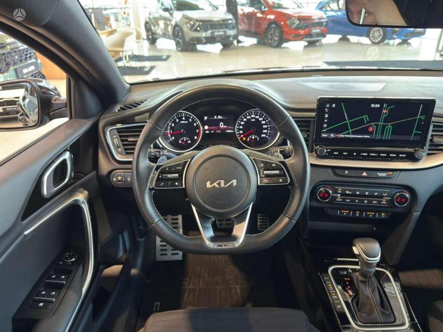 Melns Kia ProCeed 2024 Viļņa, ar dzinēja tilpumu 1.60 L un nobraukumu 18 tūkst. km par 25490 €, foto 16 vietnē AUTOMOTO.COM.LV