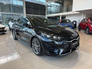 Melns Kia ProCeed 2024 Viļņa, ar dzinēja tilpumu 1.60 L un nobraukumu 18 tūkst. km par 25490 €, foto 24 vietnē AUTOMOTO.COM.LV