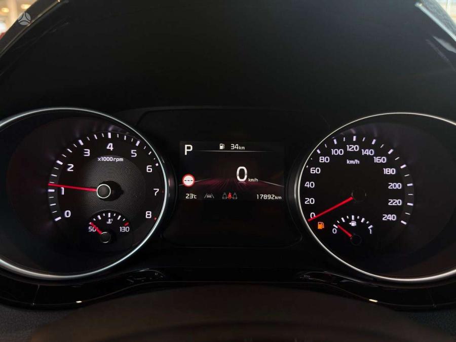 Melns Kia ProCeed 2024 Viļņa, ar dzinēja tilpumu 1.60 L un nobraukumu 18 tūkst. km par 25490 €, foto 25 vietnē AUTOMOTO.COM.LV