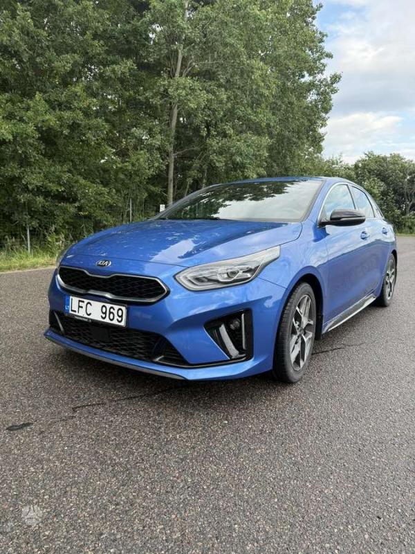 Blue Kia ProCeed 2019 in Pakruojis, with an engine capacity of 1.35 L and mileage of 147 thousand km for 16900 €, photo 3 on AUTOMOTO.COM.LV