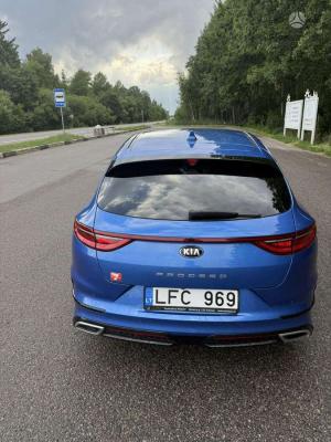 Blue Kia ProCeed 2019 in Pakruojis, with an engine capacity of 1.35 L and mileage of 147 thousand km for 16900 €, photo 6 on AUTOMOTO.COM.LV