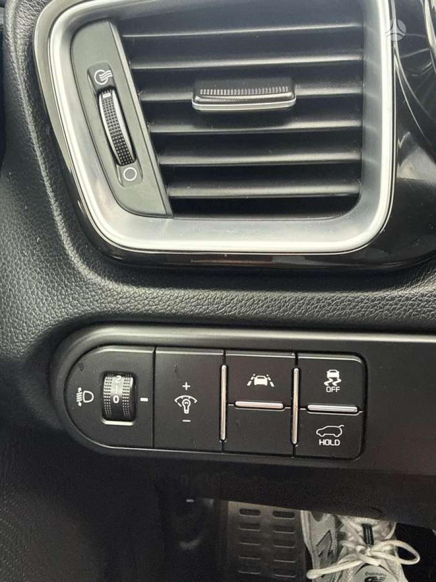 Blue Kia ProCeed 2019 in Pakruojis, with an engine capacity of 1.35 L and mileage of 147 thousand km for 16900 €, photo 8 on AUTOMOTO.COM.LV
