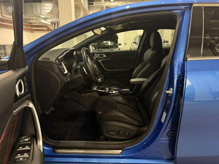 Blue Kia ProCeed 2021 in Vilnius, with an engine capacity of 1.60 L and mileage of 84 thousand km for 19500 €, photo 9 on AUTOMOTO.COM.LV