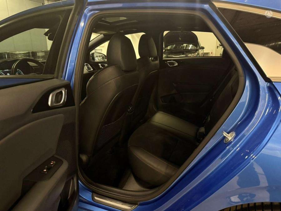 Blue Kia ProCeed 2021 in Vilnius, with an engine capacity of 1.60 L and mileage of 84 thousand km for 19500 €, photo 10 on AUTOMOTO.COM.LV