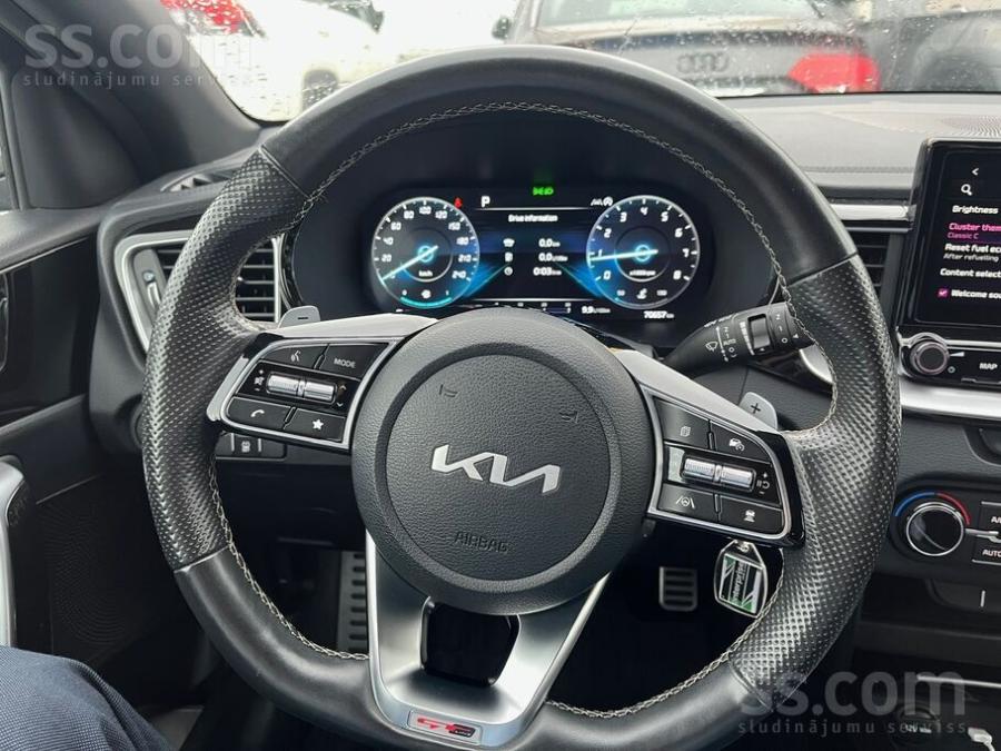 Blue Kia ProCeed 2023 in Riga, with an engine capacity of 1.50 L and mileage of 79 thousand km for 17500 €, photo 13 on AUTOMOTO.COM.LV
