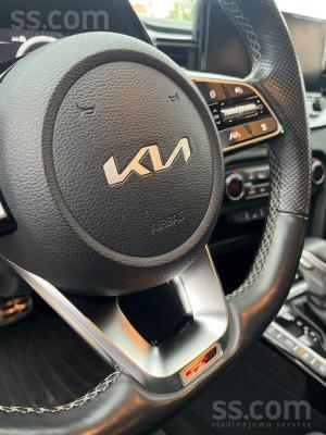 Blue Kia ProCeed 2023 in Riga, with an engine capacity of 1.50 L and mileage of 79 thousand km for 17500 €, photo 16 on AUTOMOTO.COM.LV
