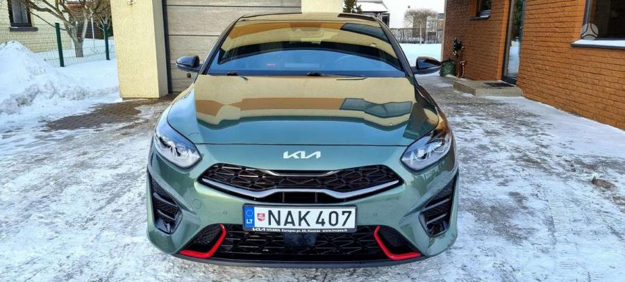 Green Kia ProCeed 2024 in Kaunas, with an engine capacity of 1.59 L and mileage of 32 thousand km for 25000 €, photo 6 on AUTOMOTO.COM.LV