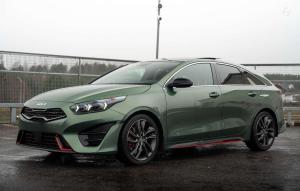 Zaļš Kia ProCeed 2022 Viļņa, ar dzinēja tilpumu 1.59 L un nobraukumu 51 tūkst. km par 21500 €, foto  vietnē AUTOMOTO.COM.LV