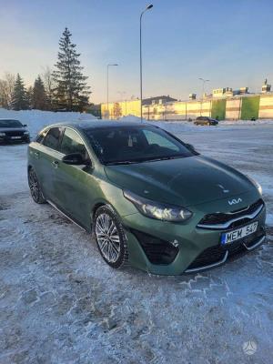 Green Kia ProCeed 2022 in Vilnius, with an engine capacity of 1.48 L and mileage of 86 thousand km for 18500 €, photo  on AUTOMOTO.COM.LV