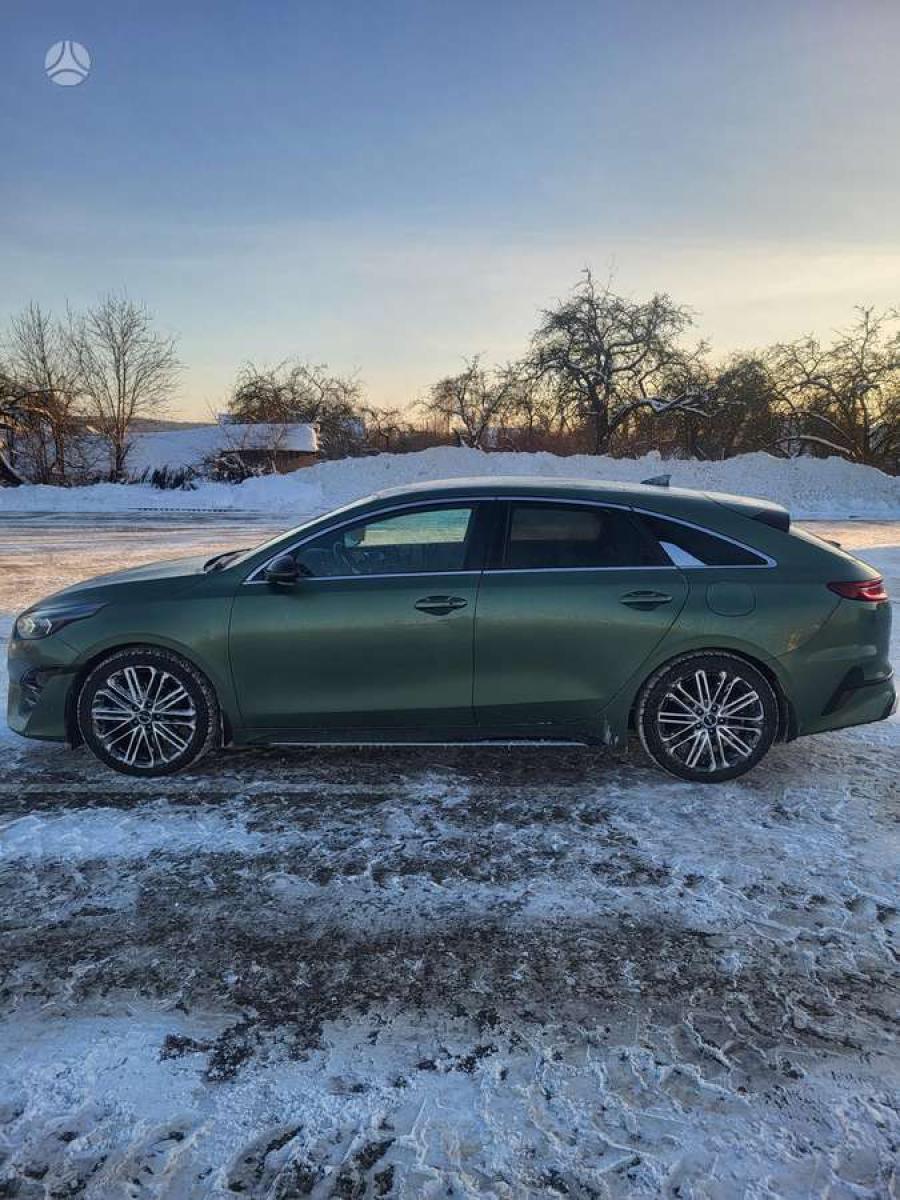 Green Kia ProCeed 2022 in Vilnius, with an engine capacity of 1.48 L and mileage of 86 thousand km for 18500 €, photo 11 on AUTOMOTO.COM.LV