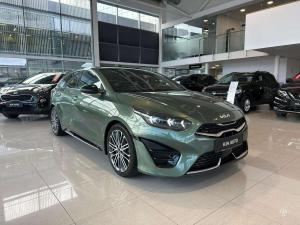 Green Kia ProCeed 2022 in Vilnius, with an engine capacity of 1.50 L and mileage of 85 thousand km for 19500 €, photo 25 on AUTOMOTO.COM.LV