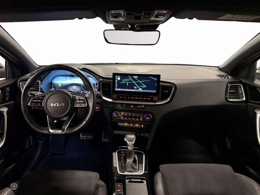 Green Kia ProCeed 2023 in Vilnius, with an engine capacity of 1.60 L and mileage of 54 thousand km for 26900 €, photo 6 on AUTOMOTO.COM.LV
