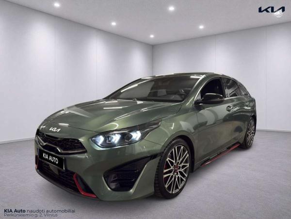 Green Kia ProCeed 2023 in Vilnius, with an engine capacity of 1.60 L and mileage of 54 thousand km for 26900 €, photo 1 on AUTOMOTO.COM.LV