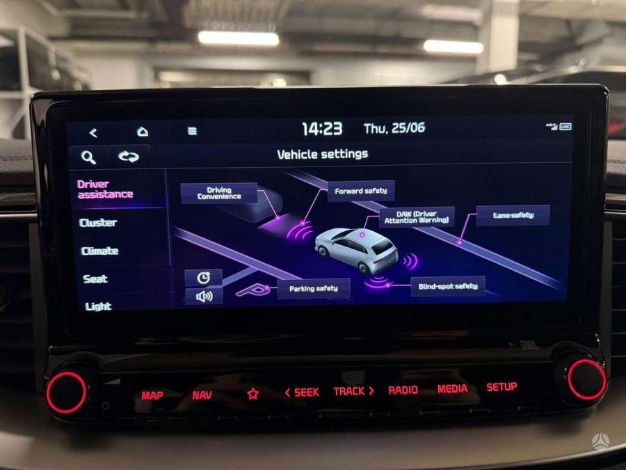 Zaļš Kia ProCeed 2023 Viļņa, ar dzinēja tilpumu 1.60 L un nobraukumu 54 tūkst. km par 26900 €, foto 23 vietnē AUTOMOTO.COM.LV
