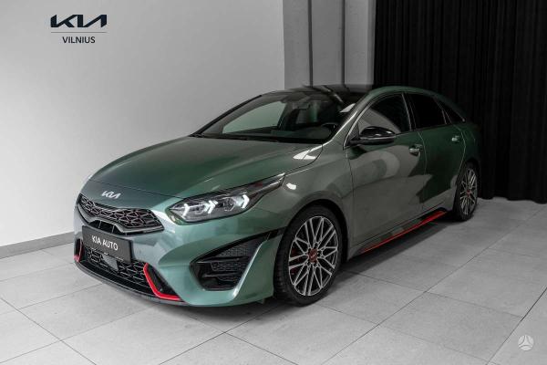 Green Kia ProCeed 2023 in Vilnius, with an engine capacity of 1.60 L and mileage of 54 thousand km for 26900 €, photo 1 on AUTOMOTO.COM.LV