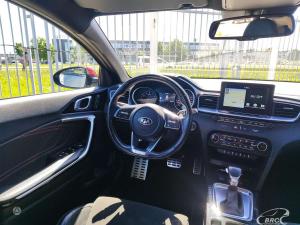 Grey Kia ProCeed 2019 in Klaipeda, with an engine capacity of 1.59 L and mileage of 59 thousand km for 15900 €, photo 5 on AUTOMOTO.COM.LV