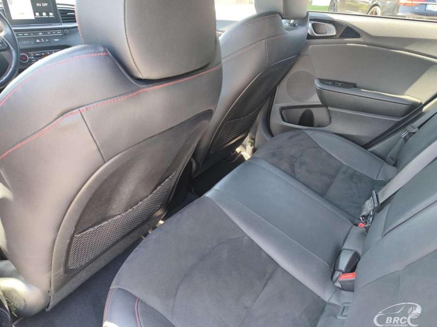Grey Kia ProCeed 2019 in Klaipeda, with an engine capacity of 1.59 L and mileage of 59 thousand km for 15900 €, photo 20 on AUTOMOTO.COM.LV