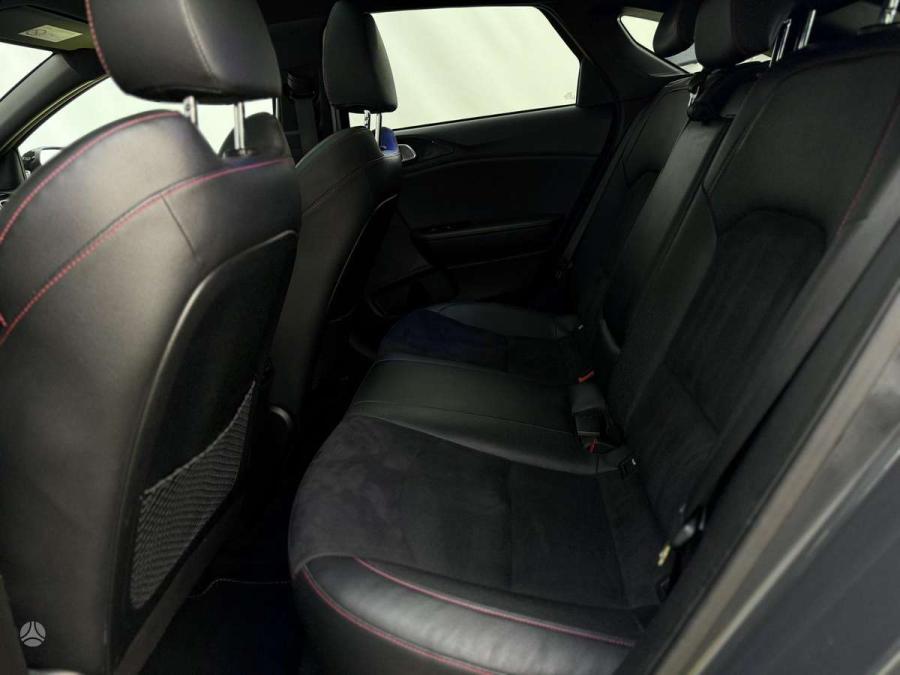 Grey Kia ProCeed 2019 in Vilnius, with an engine capacity of 1.59 L and mileage of 104 thousand km for 16490 €, photo 12 on AUTOMOTO.COM.LV