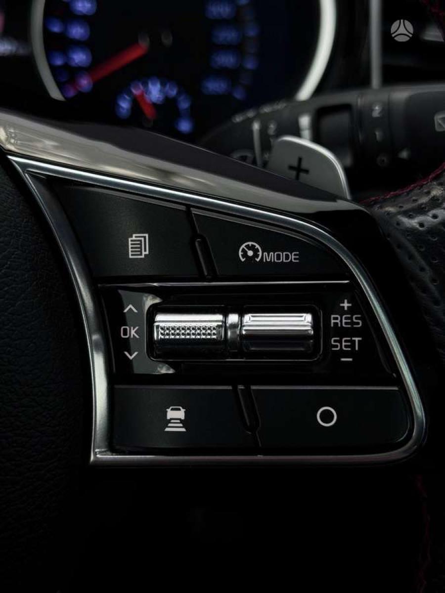 Grey Kia ProCeed 2019 in Vilnius, with an engine capacity of 1.59 L and mileage of 104 thousand km for 16490 €, photo 33 on AUTOMOTO.COM.LV