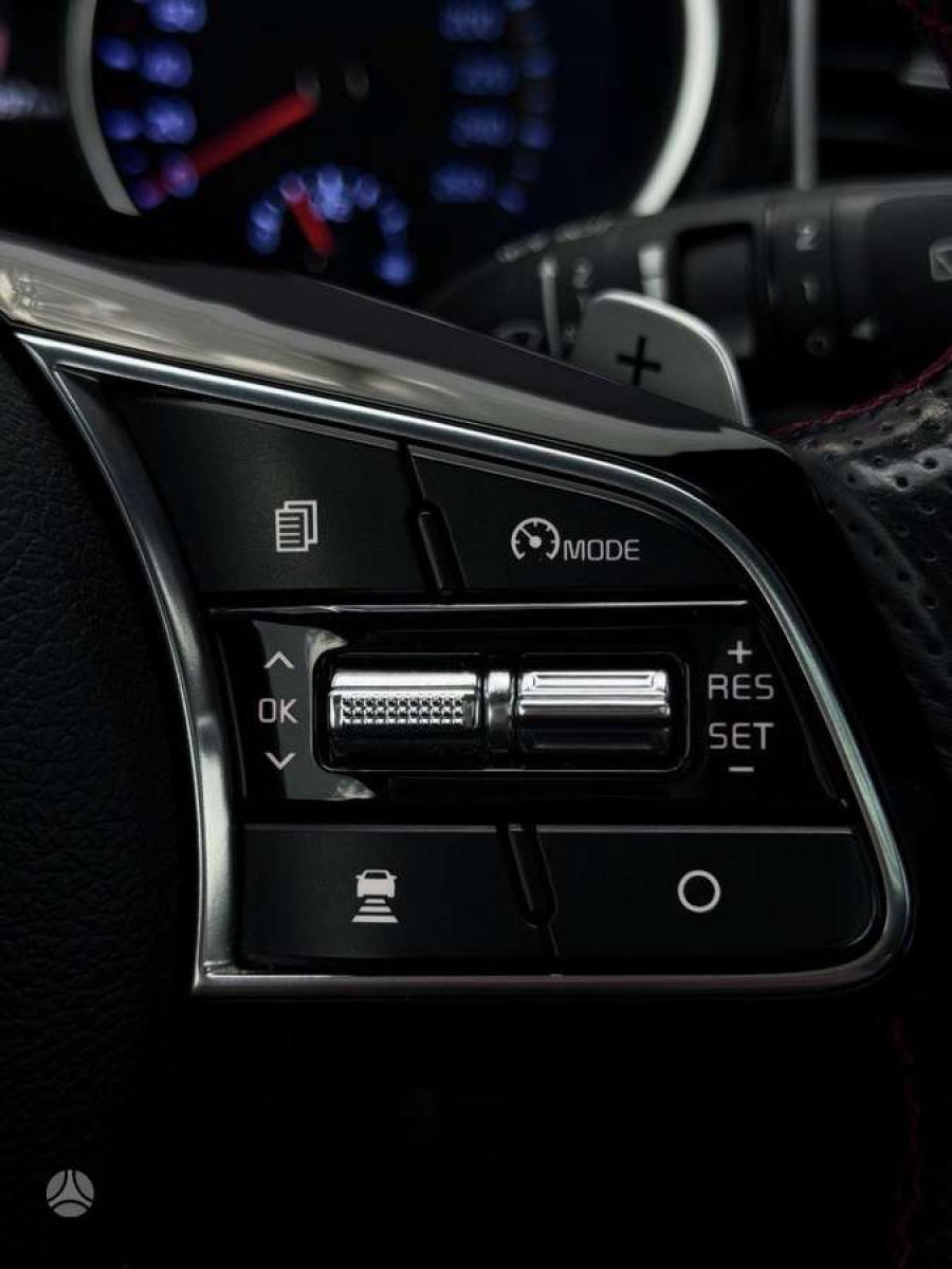 Grey Kia ProCeed 2019 in Vilnius, with an engine capacity of 1.59 L and mileage of 104 thousand km for 16490 €, photo 33 on AUTOMOTO.COM.LV