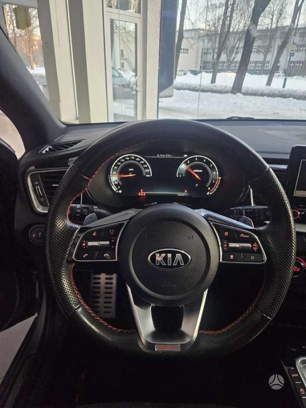 Pelēks Kia ProCeed 2021 Klaipėda, ar dzinēja tilpumu 1.59 L un nobraukumu 105 tūkst. km par 18900 €, foto 5 vietnē AUTOMOTO.COM.LV