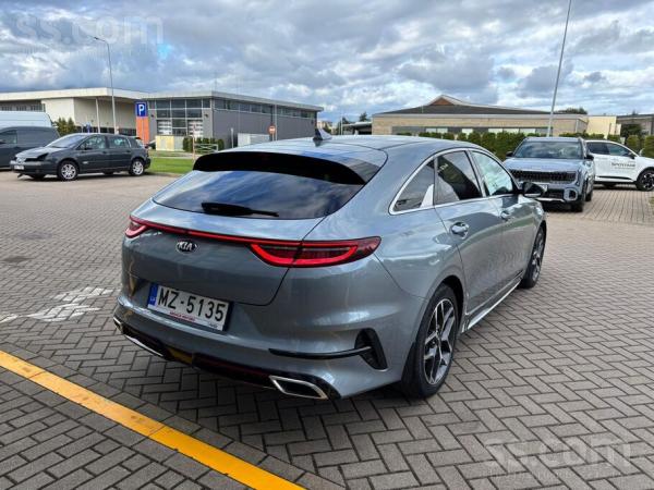 Grey Kia ProCeed 2021 in Liepaja, with an engine capacity of 1.50 L and mileage of 71 thousand km for 16940 €, photo 6 on AUTOMOTO.COM.LV