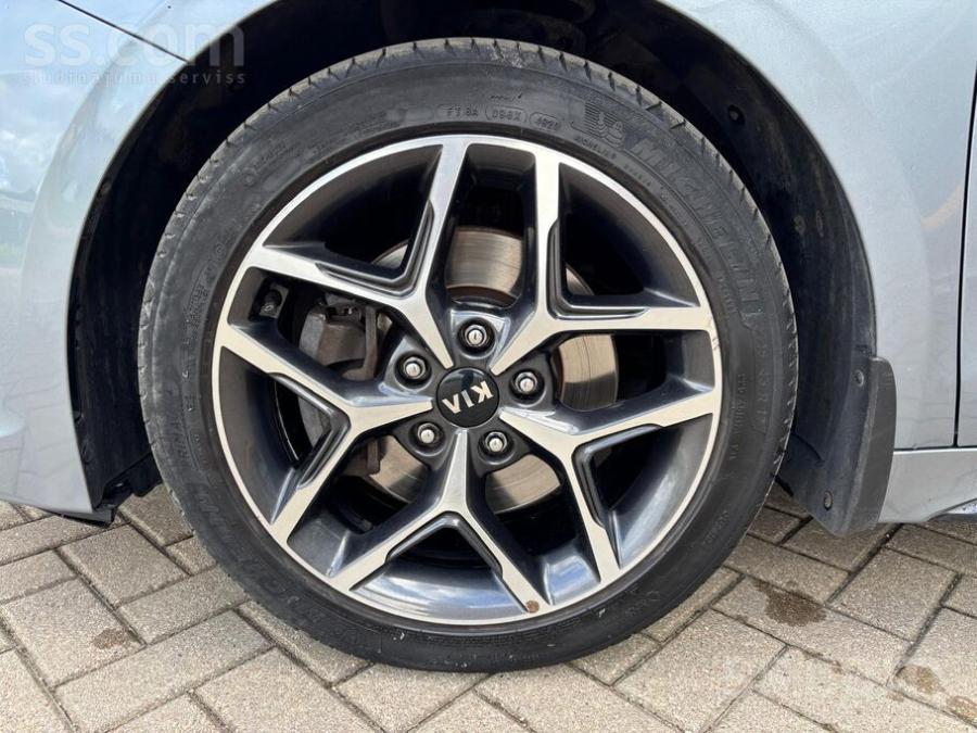Pelēks Kia ProCeed 2021 Liepāja, ar dzinēja tilpumu 1.50 L un nobraukumu 71 tūkst. km par 16940 €, foto 11 vietnē AUTOMOTO.COM.LV
