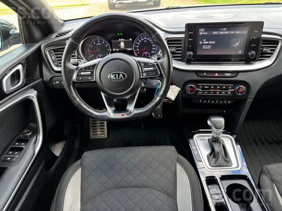 Pelēks Kia ProCeed 2021 Liepāja, ar dzinēja tilpumu 1.50 L un nobraukumu 71 tūkst. km par 16940 €, foto 17 vietnē AUTOMOTO.COM.LV