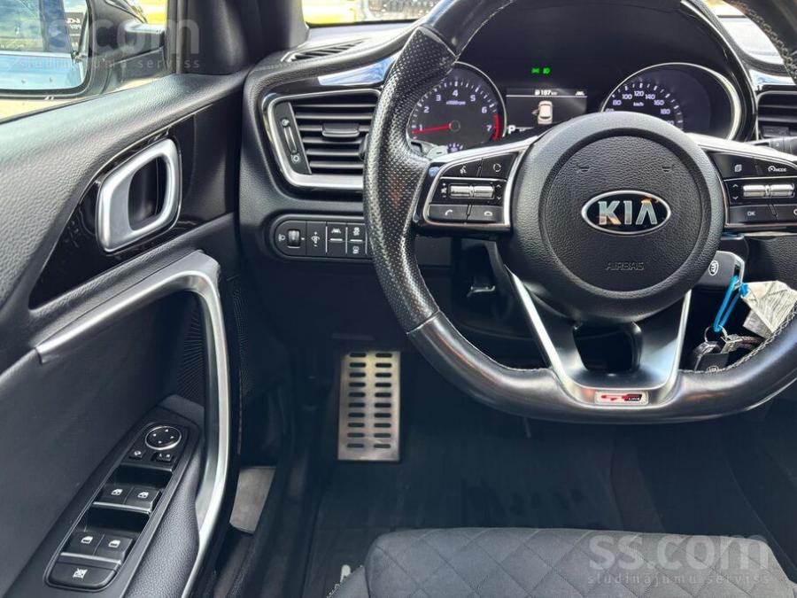 Pelēks Kia ProCeed 2021 Liepāja, ar dzinēja tilpumu 1.50 L un nobraukumu 71 tūkst. km par 16940 €, foto 19 vietnē AUTOMOTO.COM.LV