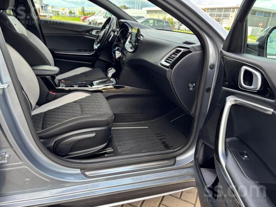 Pelēks Kia ProCeed 2021 Liepāja, ar dzinēja tilpumu 1.50 L un nobraukumu 71 tūkst. km par 16940 €, foto 22 vietnē AUTOMOTO.COM.LV