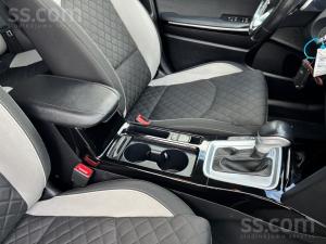 Pelēks Kia ProCeed 2021 Liepāja, ar dzinēja tilpumu 1.50 L un nobraukumu 71 tūkst. km par 16940 €, foto 27 vietnē AUTOMOTO.COM.LV