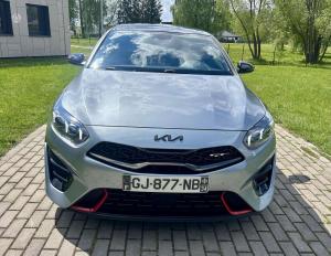 Grey Kia ProCeed 2022 in Taurage, with an engine capacity of 1.59 L and mileage of 230 thousand km for 14300 €, photo 7 on AUTOMOTO.COM.LV
