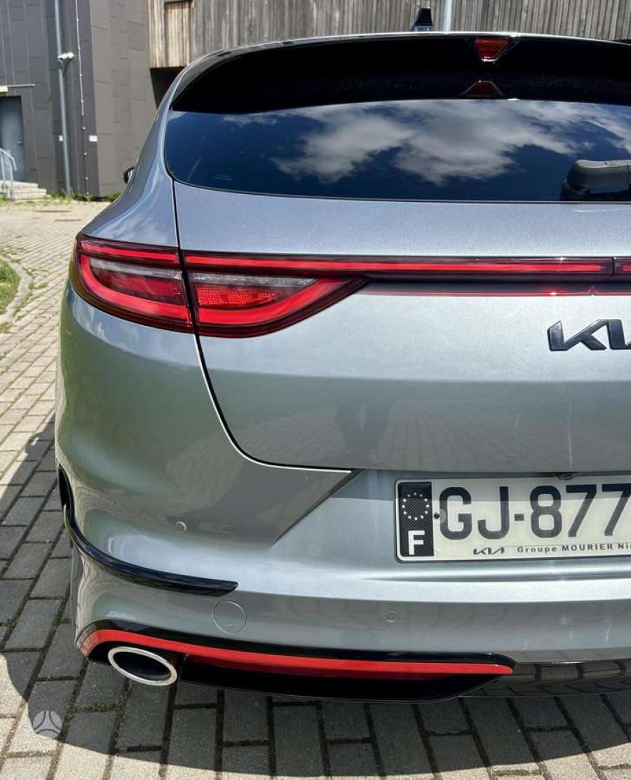 Grey Kia ProCeed 2022 in Taurage, with an engine capacity of 1.59 L and mileage of 230 thousand km for 14300 €, photo 9 on AUTOMOTO.COM.LV