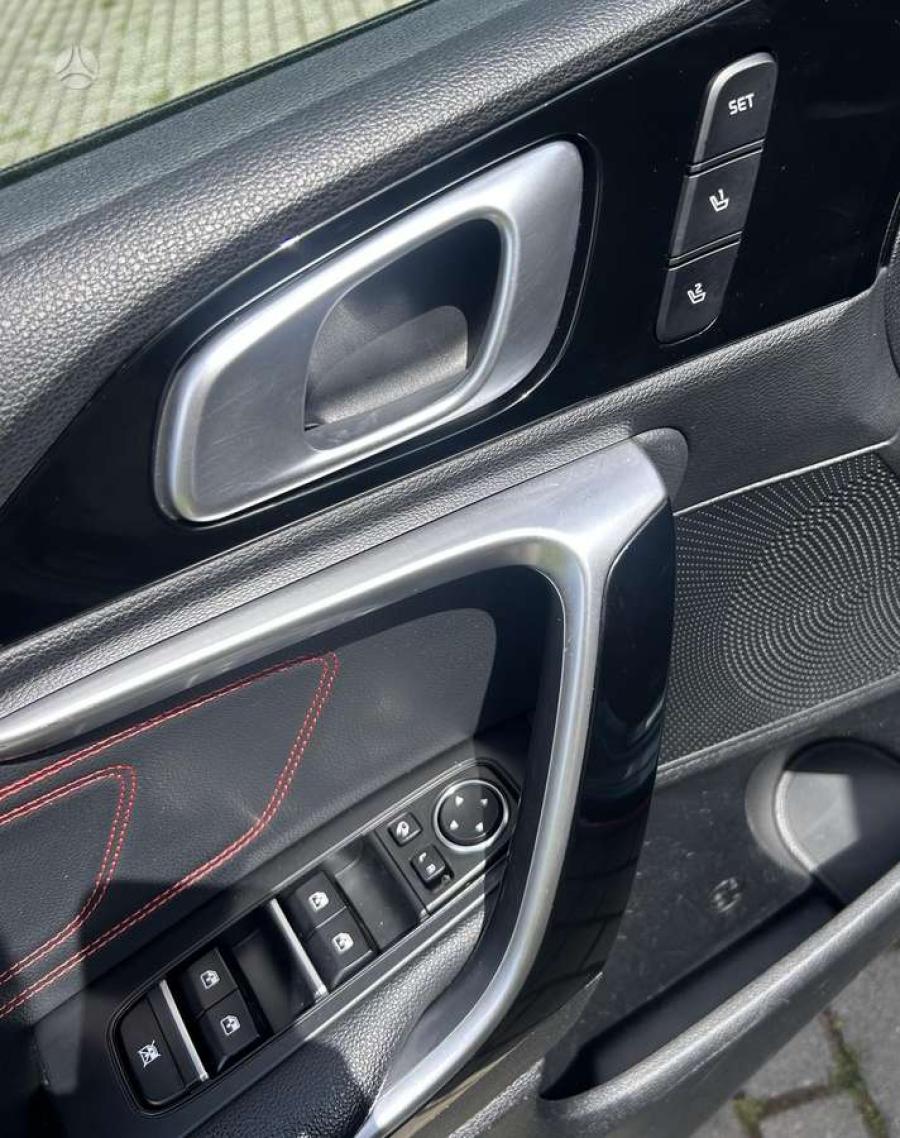 Grey Kia ProCeed 2022 in Taurage, with an engine capacity of 1.59 L and mileage of 230 thousand km for 14300 €, photo 24 on AUTOMOTO.COM.LV