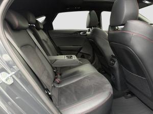 Pelēks Kia ProCeed 2023 Pērnava, ar dzinēja tilpumu 1.60 L un nobraukumu 48 tūkst. km par 23900 €, foto 8 vietnē AUTOMOTO.COM.LV
