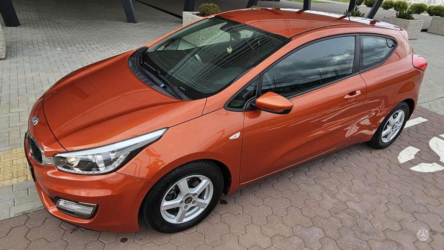 Oranžs Kia ProCeed 2013 Kauņa, ar dzinēja tilpumu 1.40 L un nobraukumu 191 tūkst. km par 4900 €, foto 1 vietnē AUTOMOTO.COM.LV