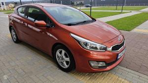 Oranžs Kia ProCeed 2013 Kauņa, ar dzinēja tilpumu 1.40 L un nobraukumu 191 tūkst. km par 4900 €, foto 12 vietnē AUTOMOTO.COM.LV