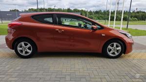 Oranžs Kia ProCeed 2013 Kauņa, ar dzinēja tilpumu 1.40 L un nobraukumu 191 tūkst. km par 4900 €, foto 13 vietnē AUTOMOTO.COM.LV