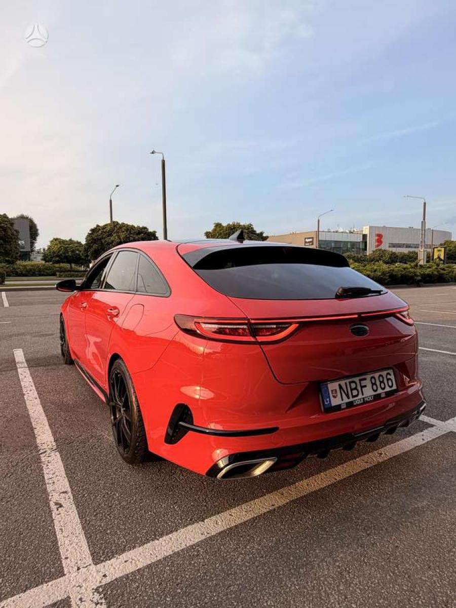 Sarkans Kia ProCeed 2019 Viļņa, ar dzinēja tilpumu 1.59 L un nobraukumu 53 tūkst. km par 18650 €, foto 7 vietnē AUTOMOTO.COM.LV