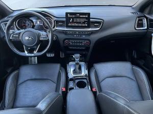 Sarkans Kia ProCeed 2019 Jelgava, ar dzinēja tilpumu 1.60 L un nobraukumu 0 tūkst. km par 13990 €, foto 21 vietnē AUTOMOTO.COM.LV