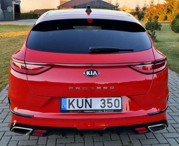 Красный Киа Про Сид 2019 в Вильнюс, объемом двигателя 1.59 л и пробегом 33 тыс. км за 19000 €, фото 4 на AUTOMOTO.COM.LV