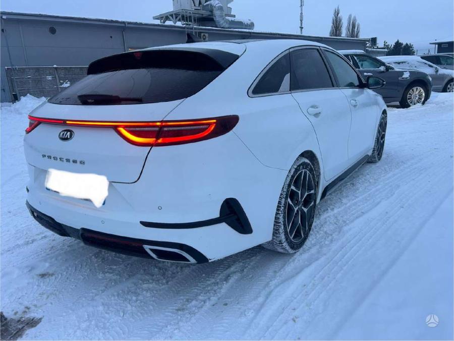 Balts Kia ProCeed 2019 Tauragė, ar dzinēja tilpumu 1.60 L un nobraukumu 226 tūkst. km par 11300 €, foto 7 vietnē AUTOMOTO.COM.LV