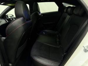 White Kia ProCeed 2019 in Avizieniai, with an engine capacity of 1.60 L and mileage of 84 thousand km for 16300 €, photo 12 on AUTOMOTO.COM.LV