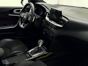White Kia ProCeed 2019 in Avizieniai, with an engine capacity of 1.60 L and mileage of 84 thousand km for 16300 €, photo 17 on AUTOMOTO.COM.LV
