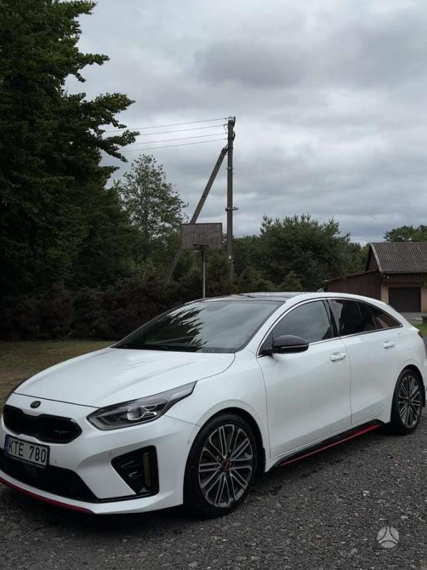 Balts Kia ProCeed 2019 Kauņa, ar dzinēja tilpumu 1.59 L un nobraukumu 157 tūkst. km par 16700 €, foto 2 vietnē AUTOMOTO.COM.LV
