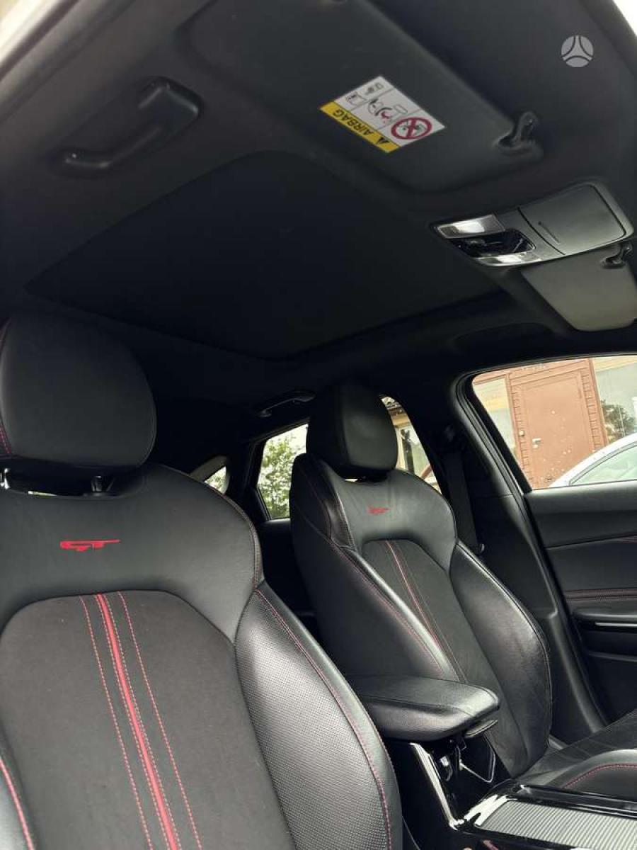 White Kia ProCeed 2019 in Kaunas, with an engine capacity of 1.59 L and mileage of 157 thousand km for 16700 €, photo 17 on AUTOMOTO.COM.LV