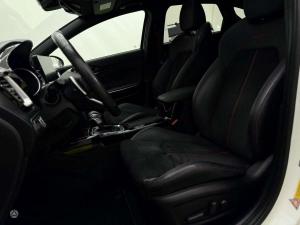 White Kia ProCeed 2019 in Vilnius, with an engine capacity of 1.59 L and mileage of 84 thousand km for 16300 €, photo 11 on AUTOMOTO.COM.LV